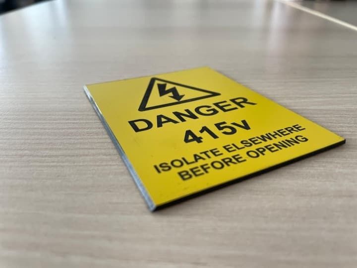 BEVEL – HIGH-END BEVELLING MACHINES