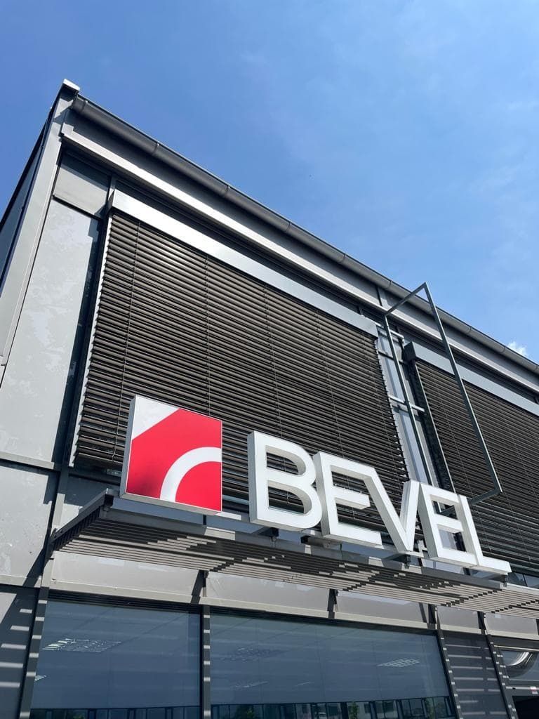 BEVEL – HIGH-END BEVELLING MACHINES